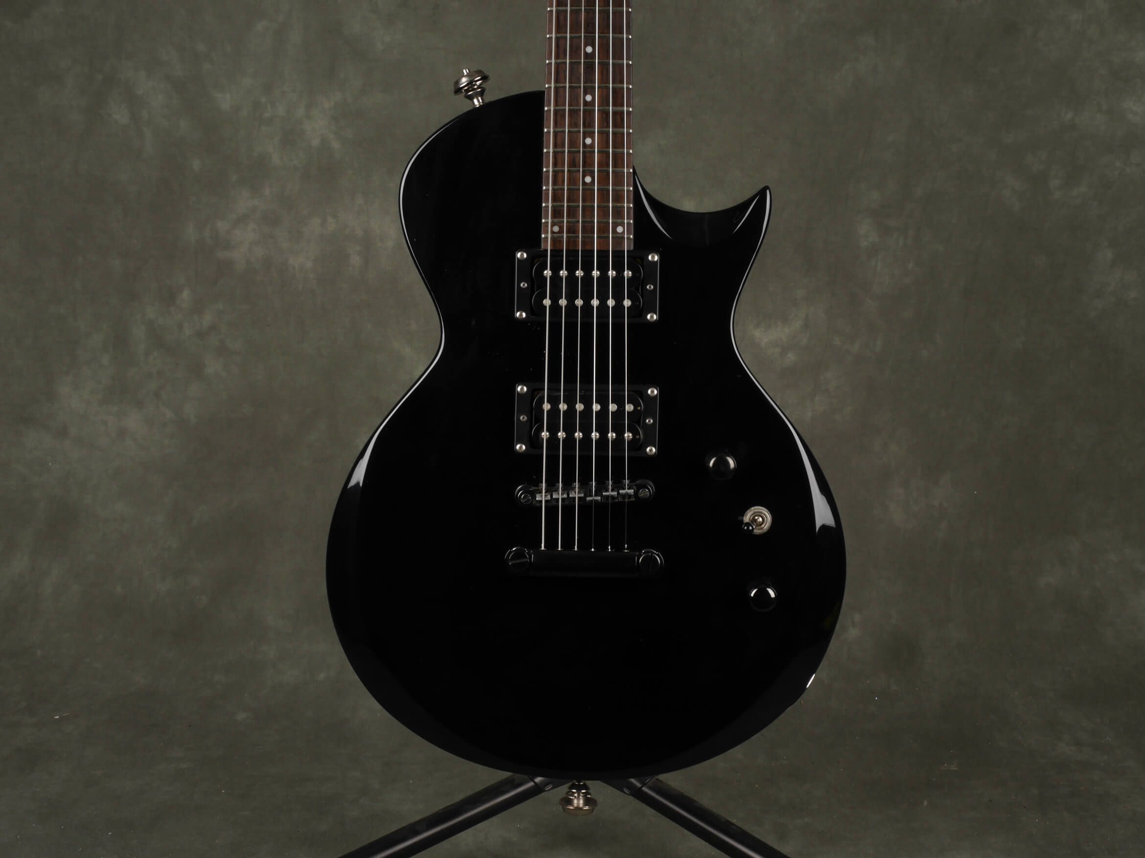 ESP LTD EC-10 Electric Guitar - Black - 2nd Hand | Rich Tone Music