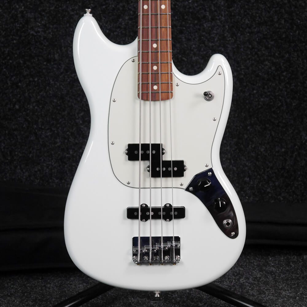 Second Hand Fender Bass Guitars | Rich Tone Music