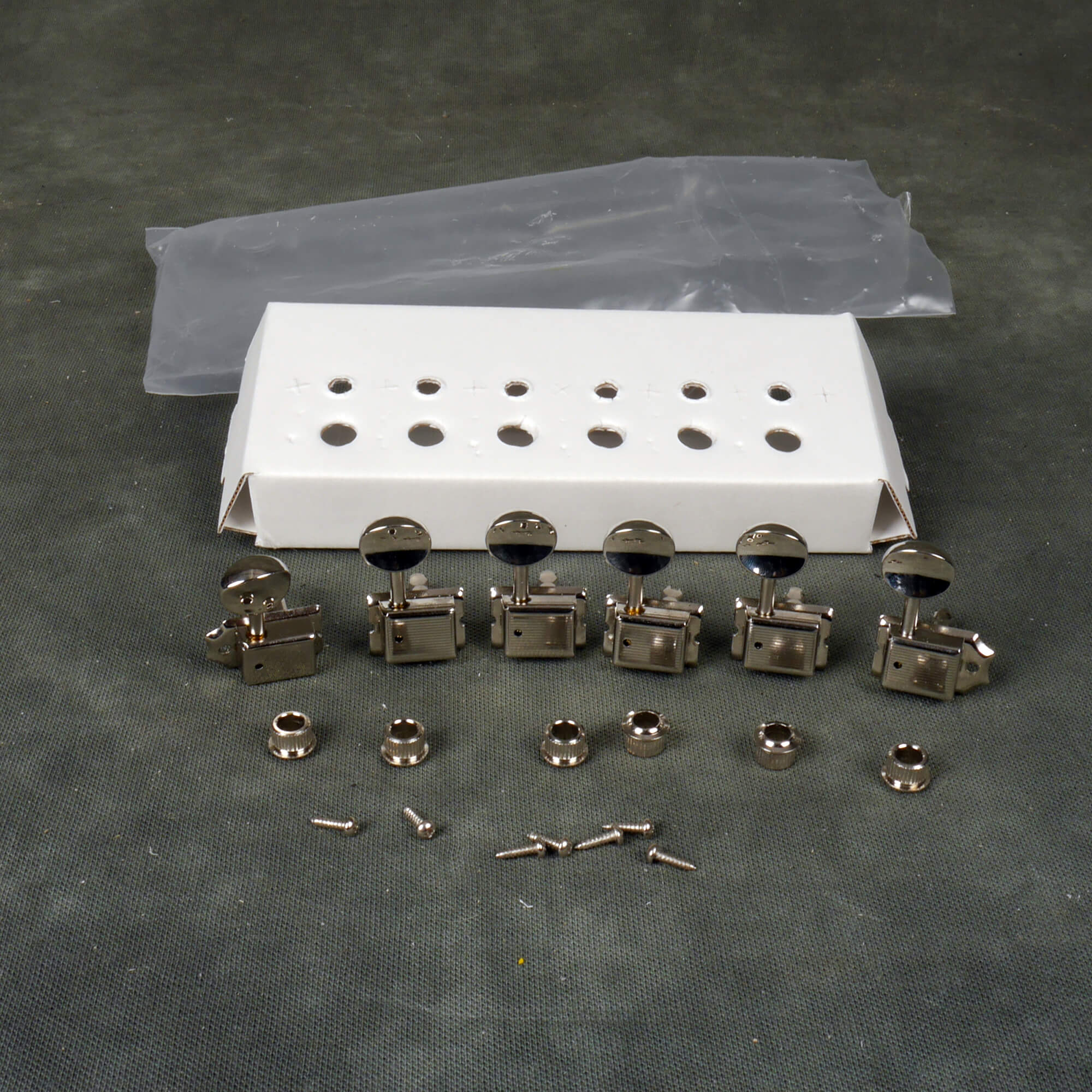 Fender American Vintage Machine Heads - Nickel/Chrome w/Box - 2nd Hand ...