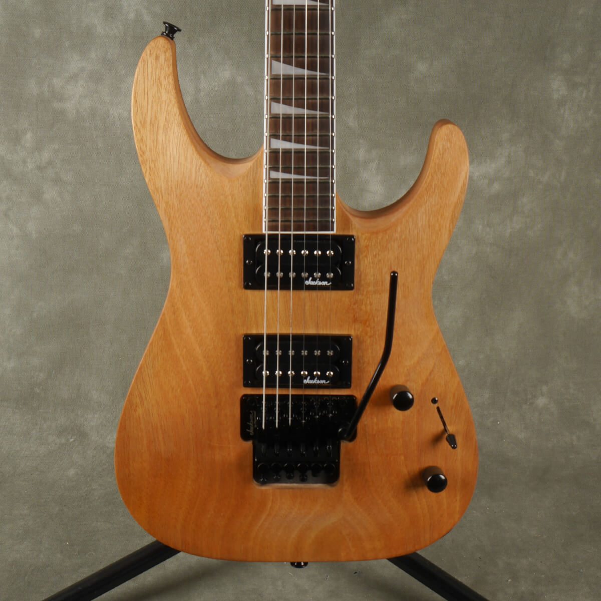 Second Hand | Rich Tone Music