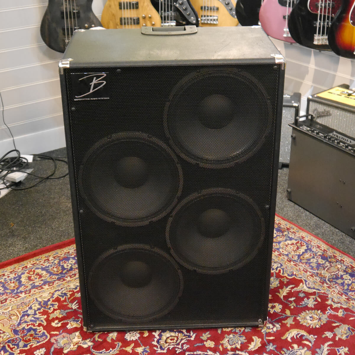 Rich Tone Music | Guitar and Musical Instrument Retailer