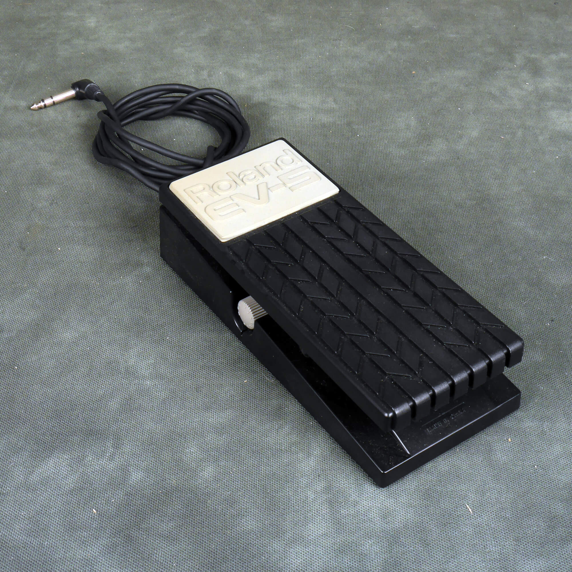 Second Hand Roland FX Pedals | Rich Tone Music