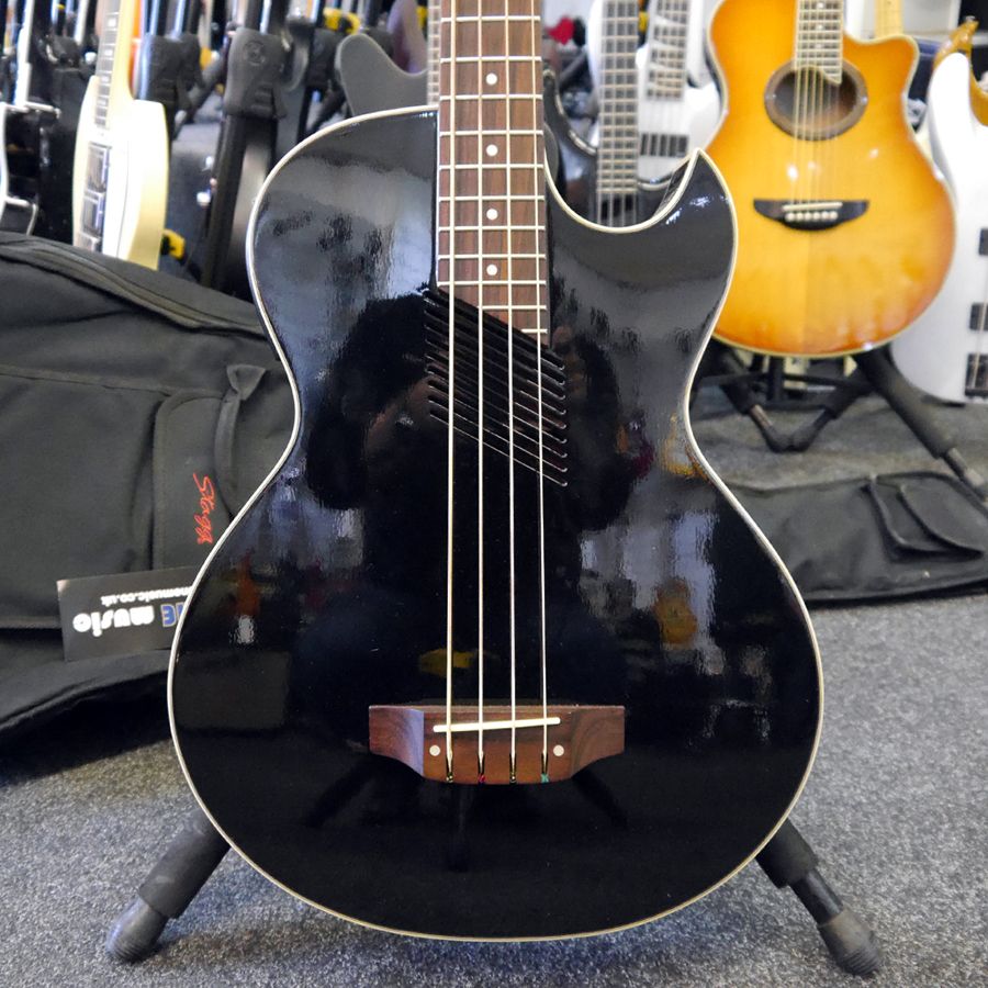 Second Hand Washburn Bass Guitars | Rich Tone Music